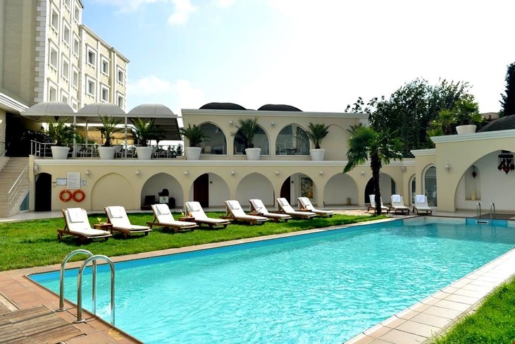 Holiday Inn Istanbul City Istanbul Rezervasyon | Otelz.com